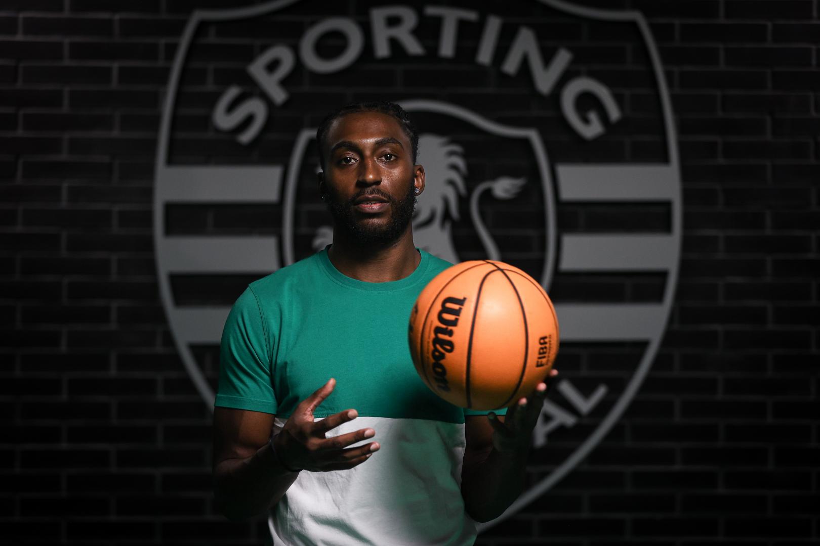 Ficheiro:Ron Curry.jpg | Wiki Sporting